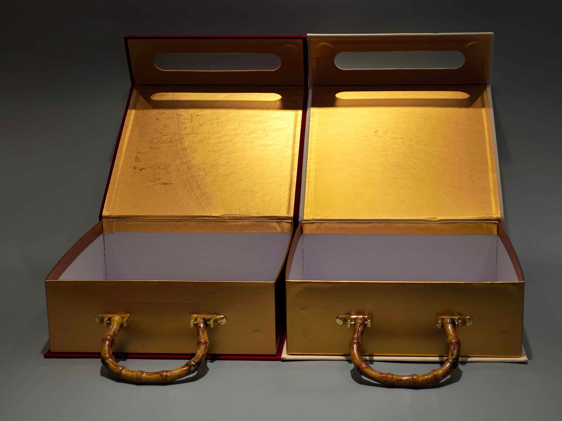 Portable Flip Open Gift Box Witpax